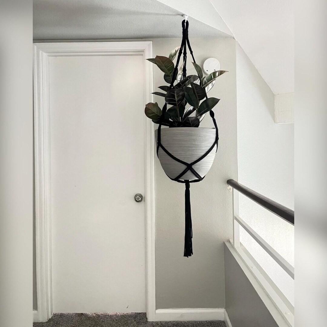 Giant XXL Black Macrame Plant Hanger - 9 to 16 Inch Pot -black - Large ...
