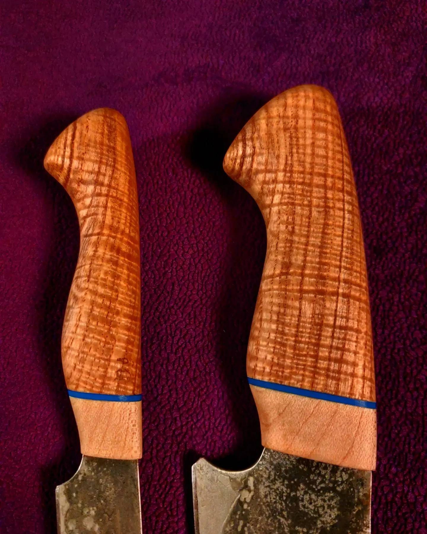 Hand Forged Kitchen Chef Knife Set With Etched Hamon 2 Knives and Block ...