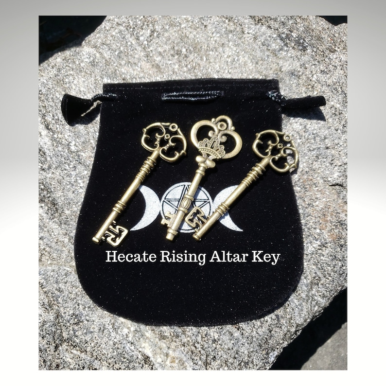 Hecate Altar Key - Etsy