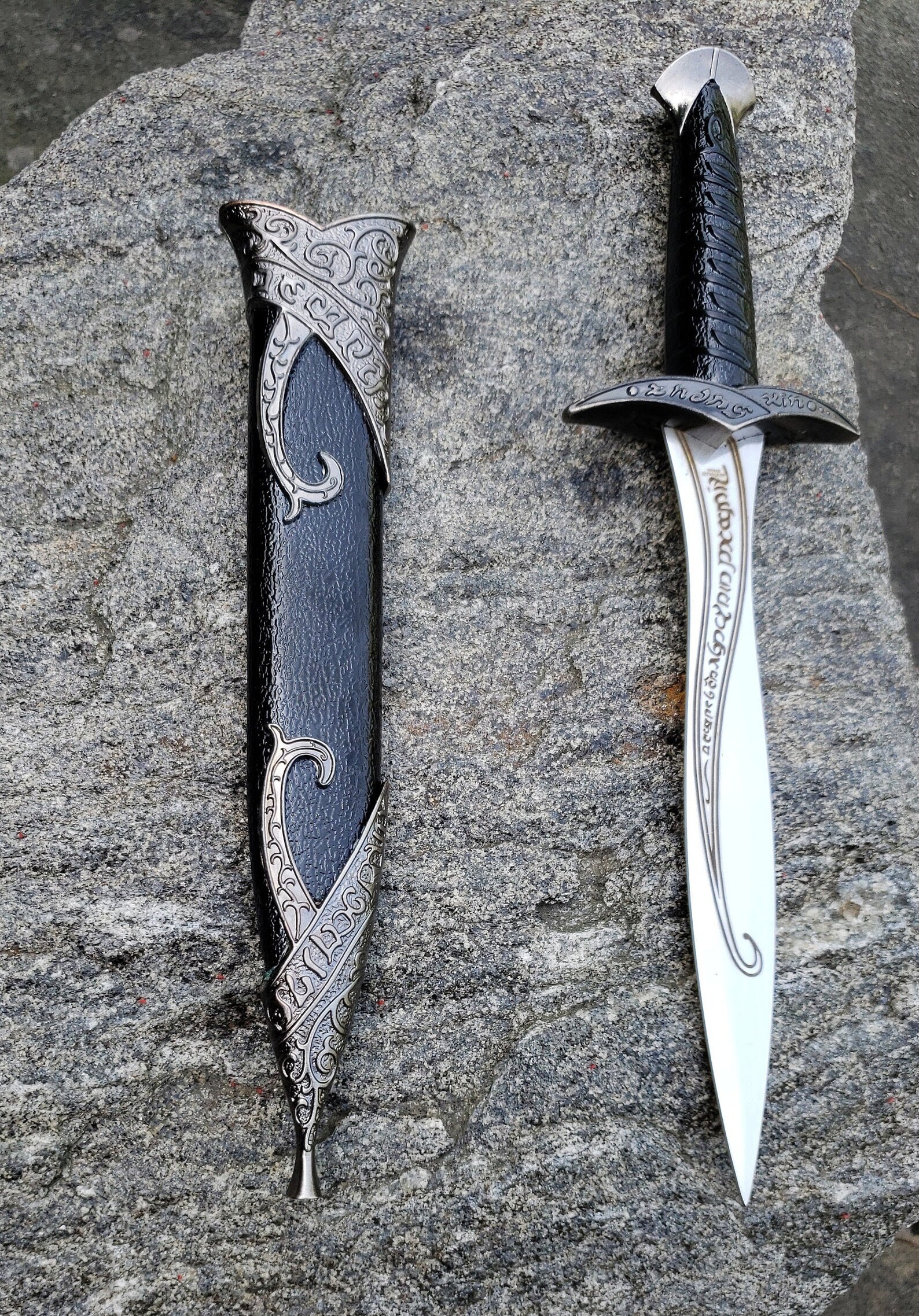 Traditional Witch Ritual Black Athame / Dagger - Etsy