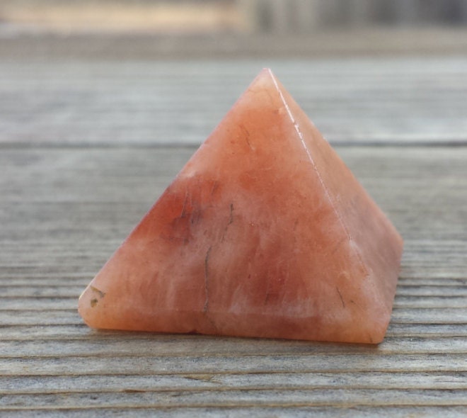 SUNSTONE Natural Medium Gemstone Crystal Pyramid 27-30mm | Etsy