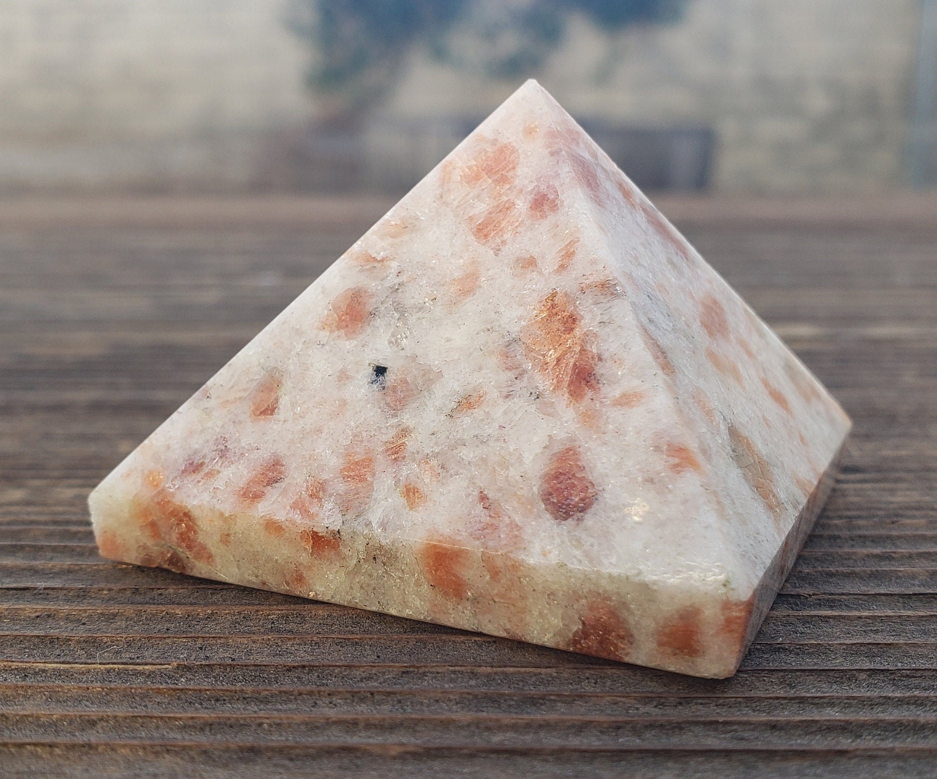 SUNSTONE natural gemstone crystal pyramid 48mm [42]