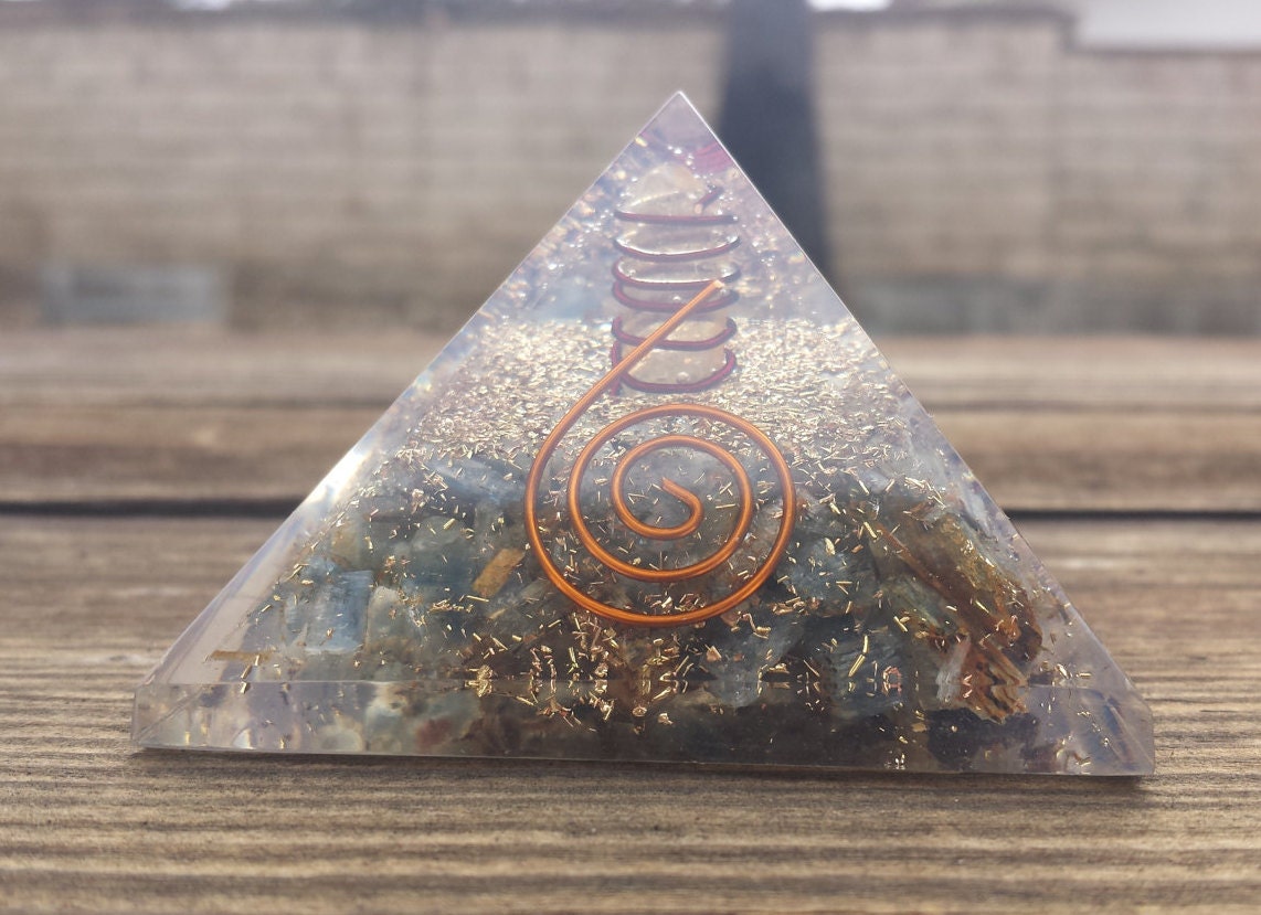 Large (60-65mm) KYANITE Orgone Gemstone Pyramid Large Pyramid Orgone