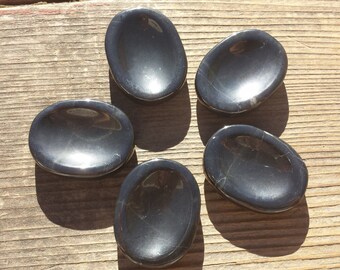 BLUE ONYX Worry Stone Natural Stone Hand Carved Gemstone Worry - Etsy