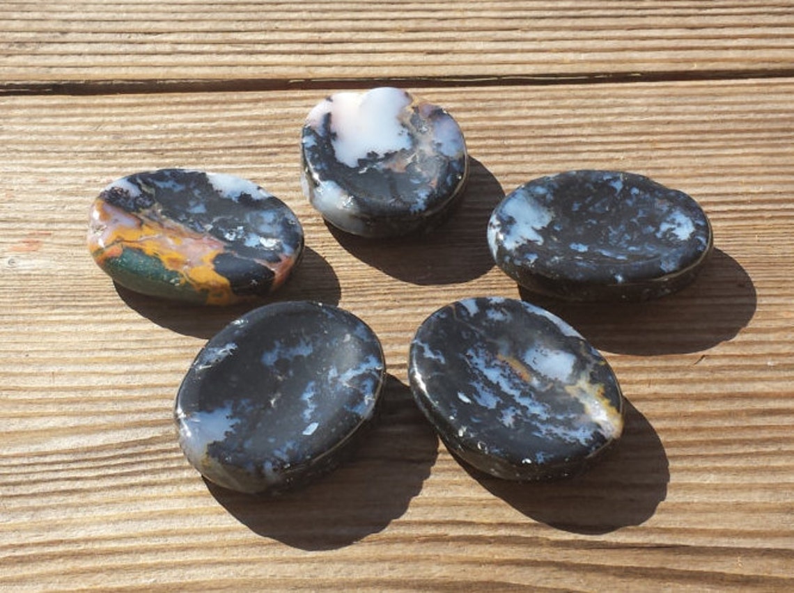 SOLOMON AGATE Worry Stone Natural Stone Hand Carved Gemstone - Etsy