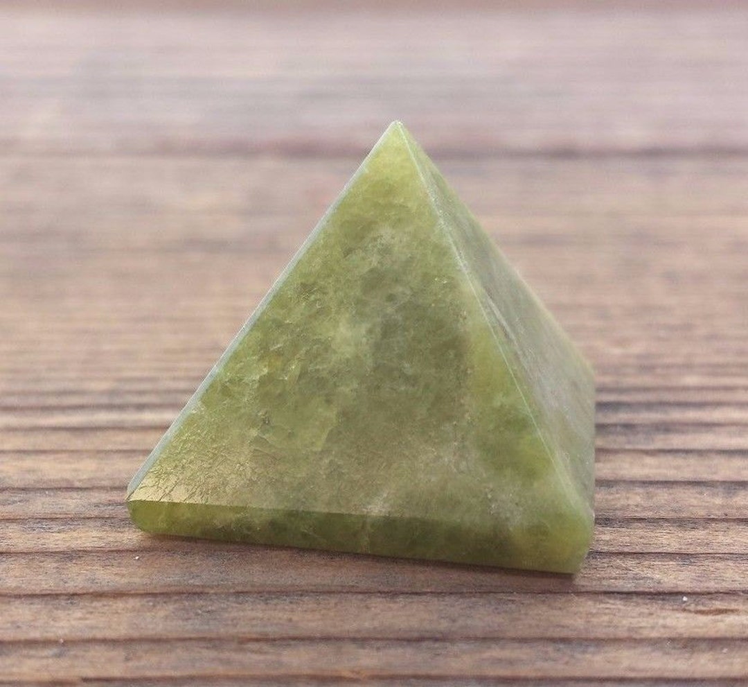 VASONITE Natural Small Gemstone Crystal Pyramid 20-22 - Etsy