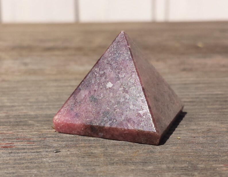 RHODONITE Natural Medium Gemstone Crystal Pyramid 27-30mm - Etsy