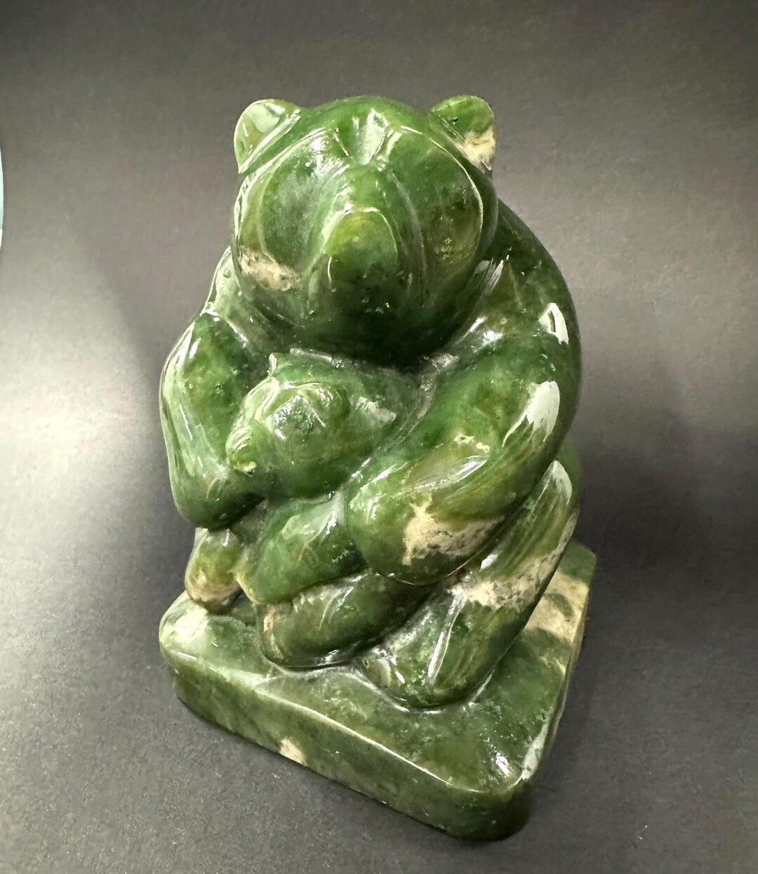 Canadian Nephrite Jade Bear With Cub Carving - Green Jade - Jade ...