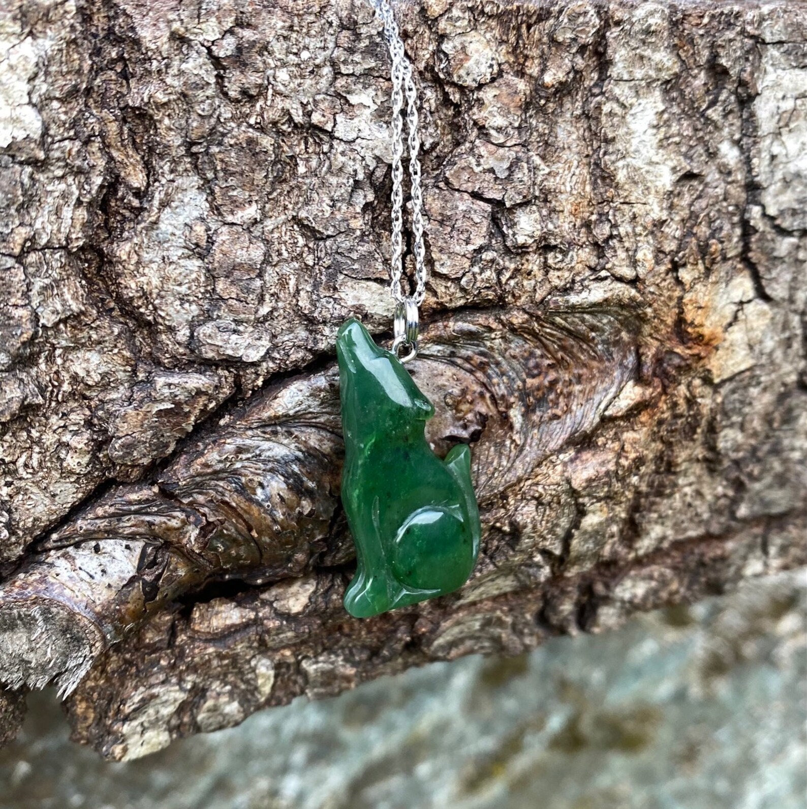 Canadian Nephrite Jade Wolf Pendant, Wolf Necklace, Natural Jade - Etsy