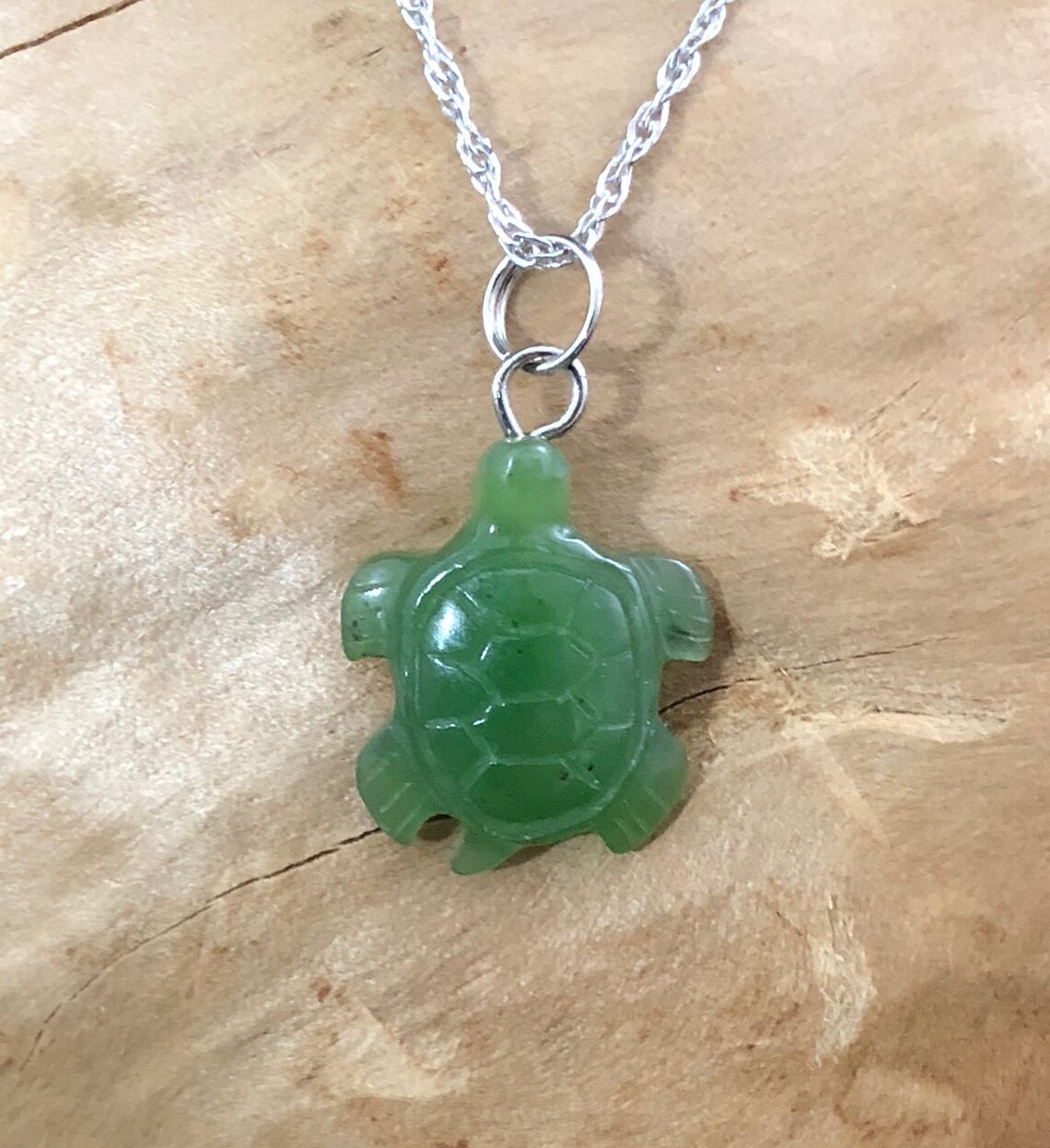 Canadian Nephrite Jade Turtle Charm Necklace - Turtles - Green Jade - Jade Pendant - Etsy