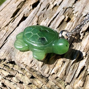 Canadian Nephrite Jade Turtle Pendant - Turtles - Green Jade - Jade ...