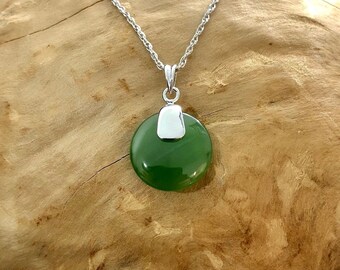 Round Jade Pendant - Etsy