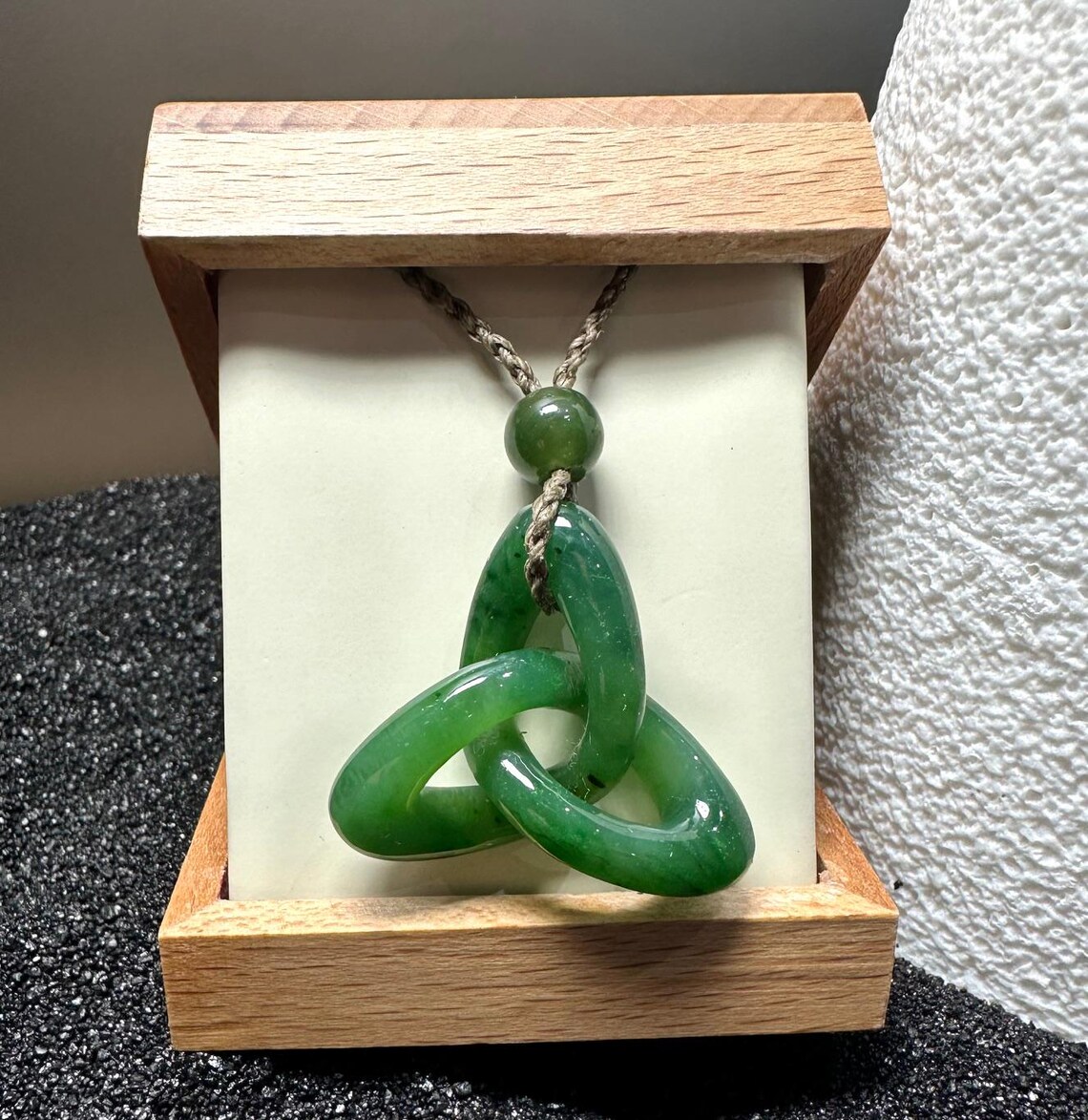 Canadian Nephrite Jade Celtic Pendant - Jade Necklace - Green Jade - Etsy