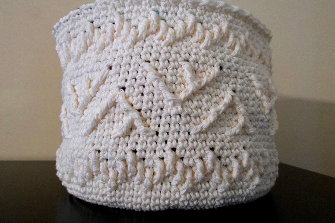 Crochet Basket Pattern / Tutorial: Small Crochet Basket - Etsy
