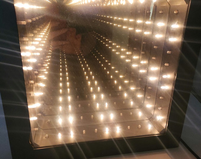 Infinity Mirror Vintage Psychedelic Light - Etsy