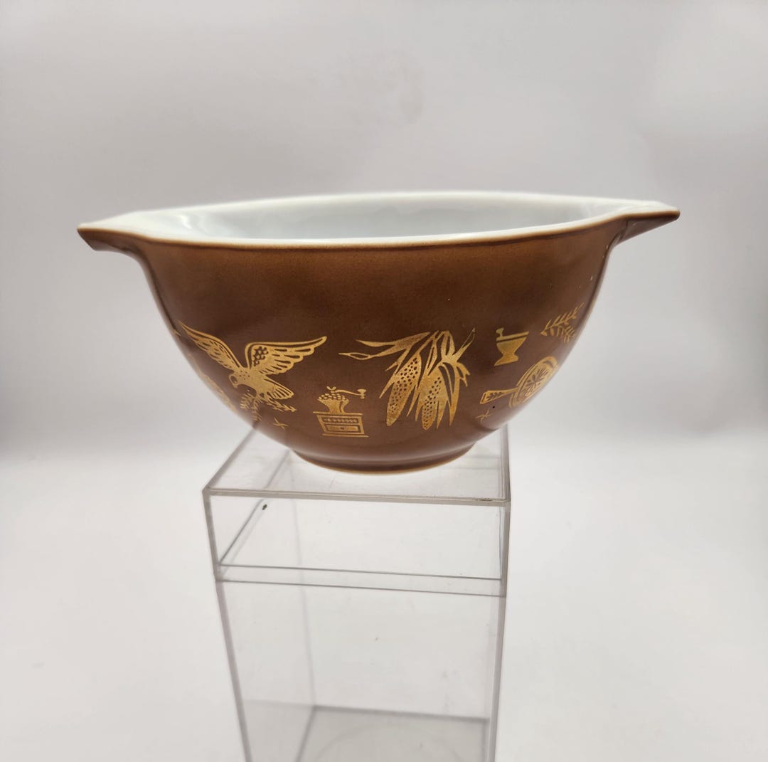 Vintage Pyrex Americana 441 Brown Pyrex Bowl - Etsy