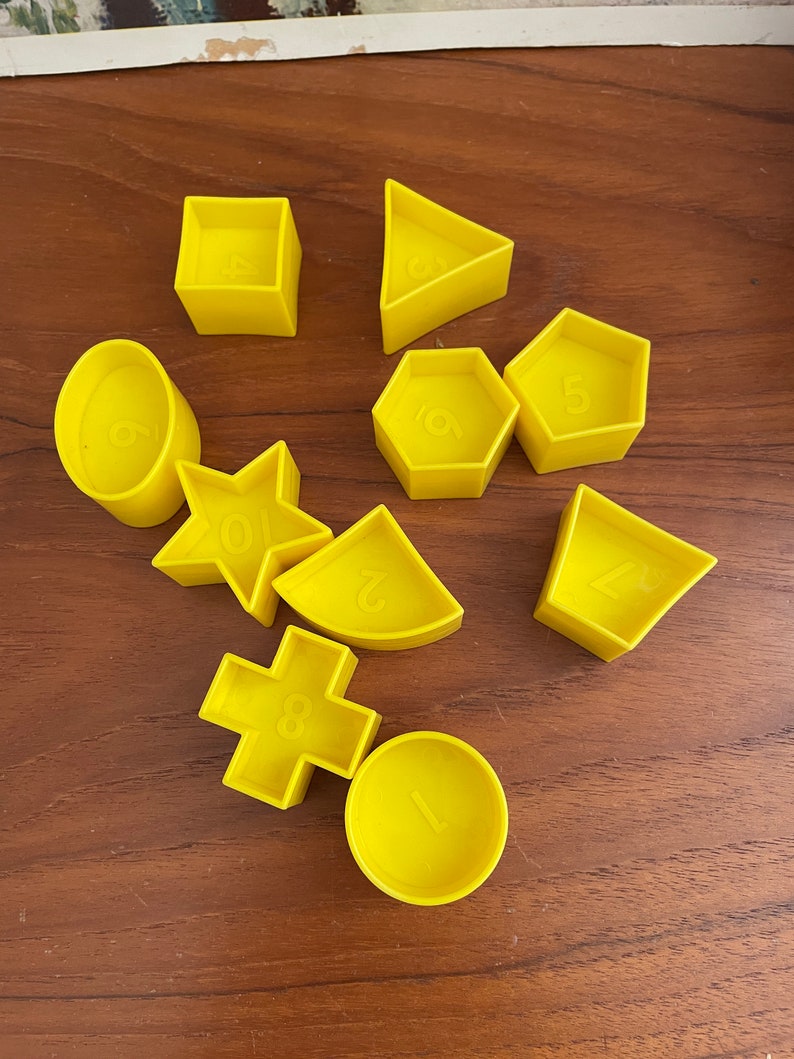 Vintage Tupperware Shape-o-toy/shape Sorter - Etsy