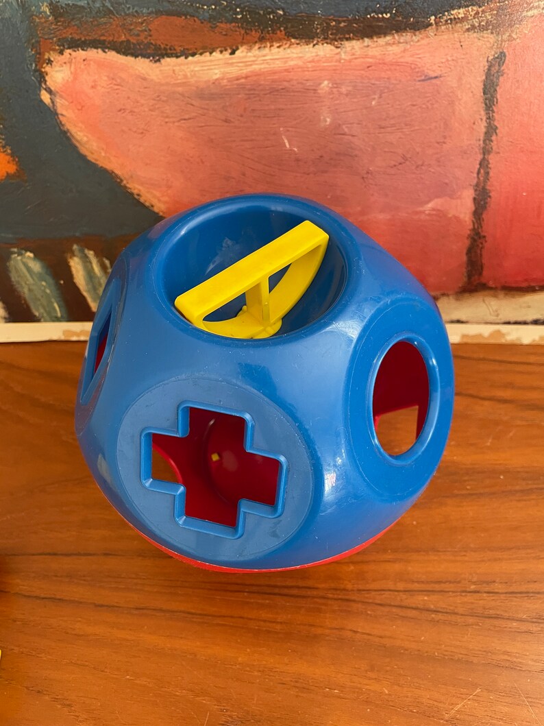 Vintage Tupperware Shape-o-toy/shape Sorter - Etsy