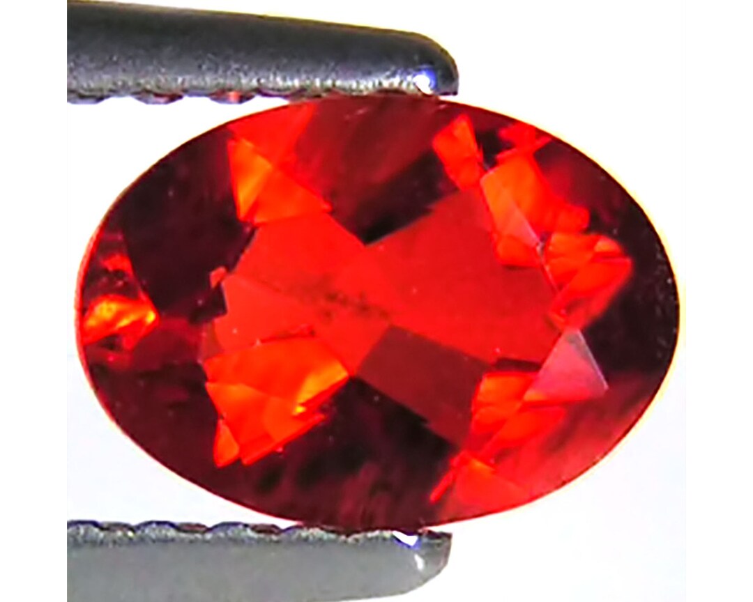 0.53 Ct Natural Red Andesine Gemstone Red Color Oval Cut - Etsy UK