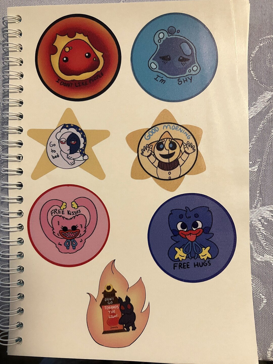 Stickers Sun and Moon, Huggy and Kissy, Puddle Slime and Fire Slime ...
