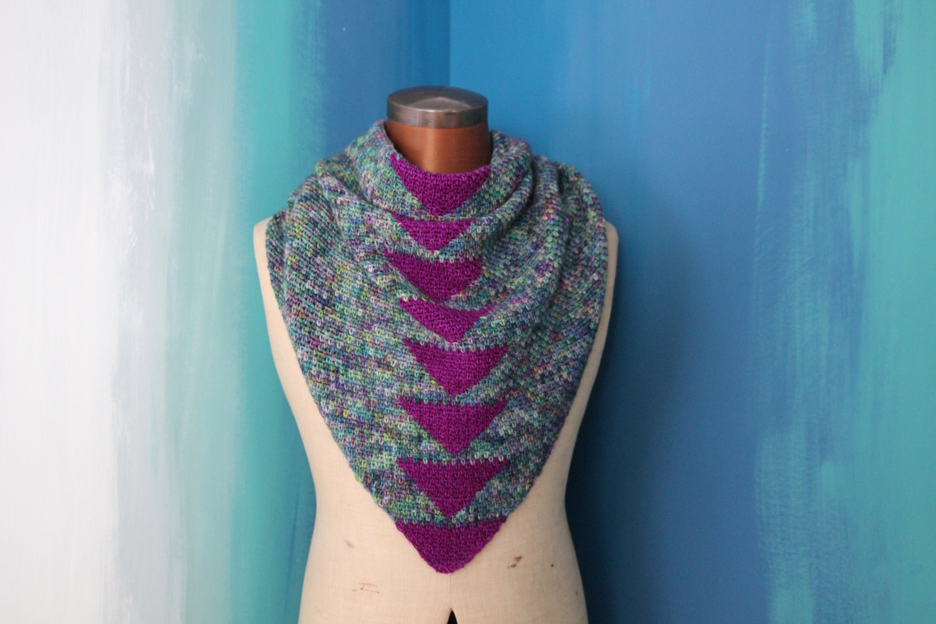 Crochet Pattern Shawl Intarsia Crochet ARRIA Contemporary 4ply Yarn UK ...