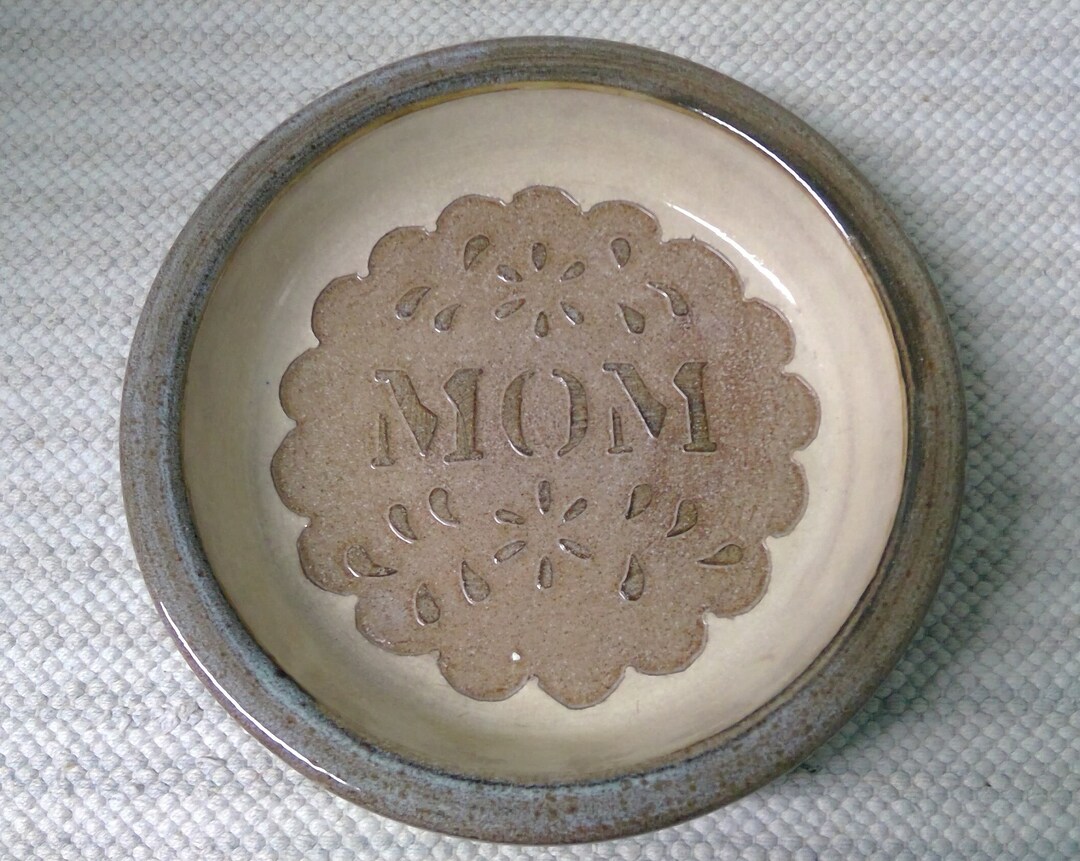 Gorgeous Pottery Pie Plate With Mom Inside. Great Gift for Your Mom - Etsy