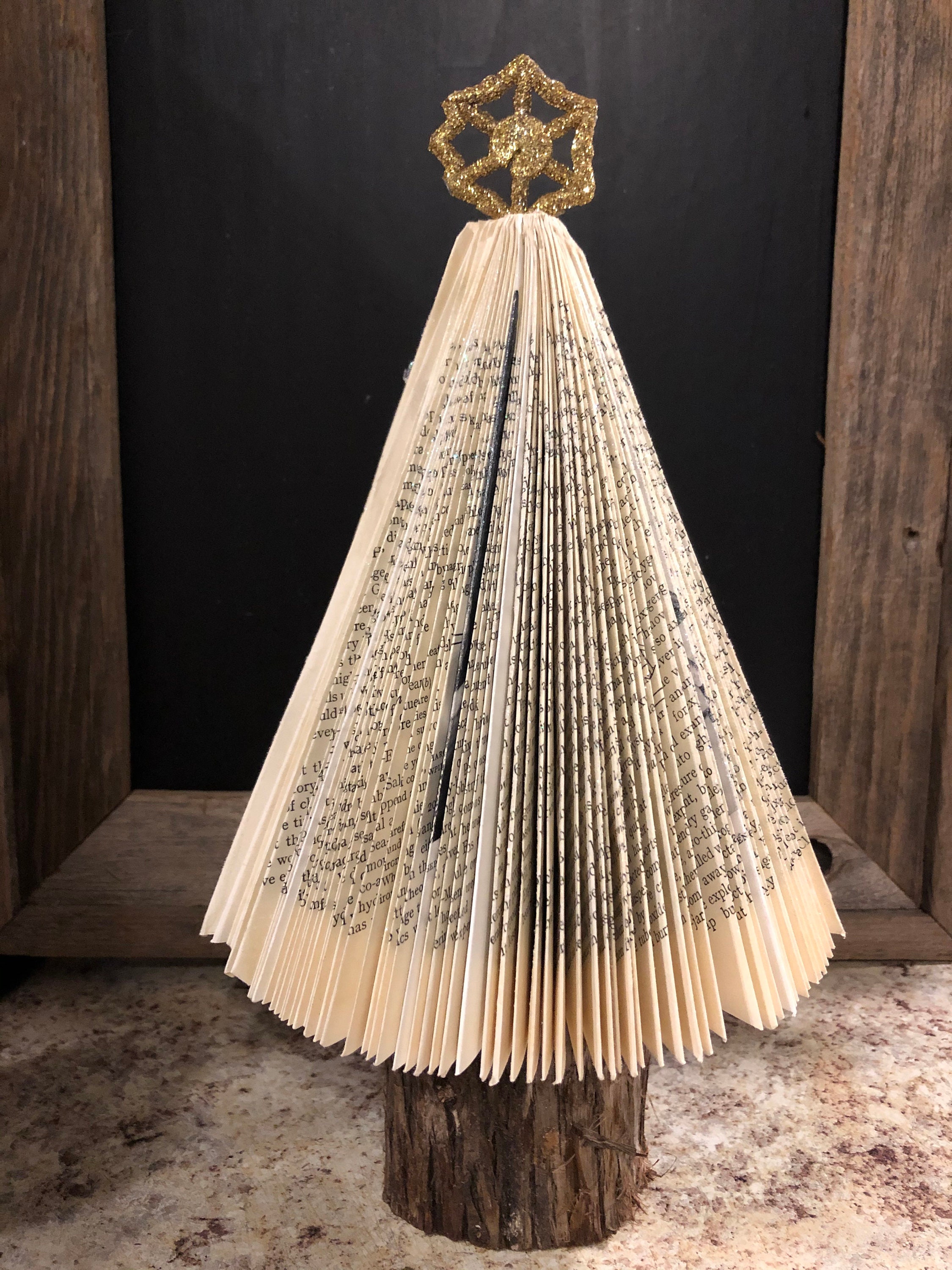 Folded Paper Tree Book Page Tree Paperbacktreechristmas - Etsy