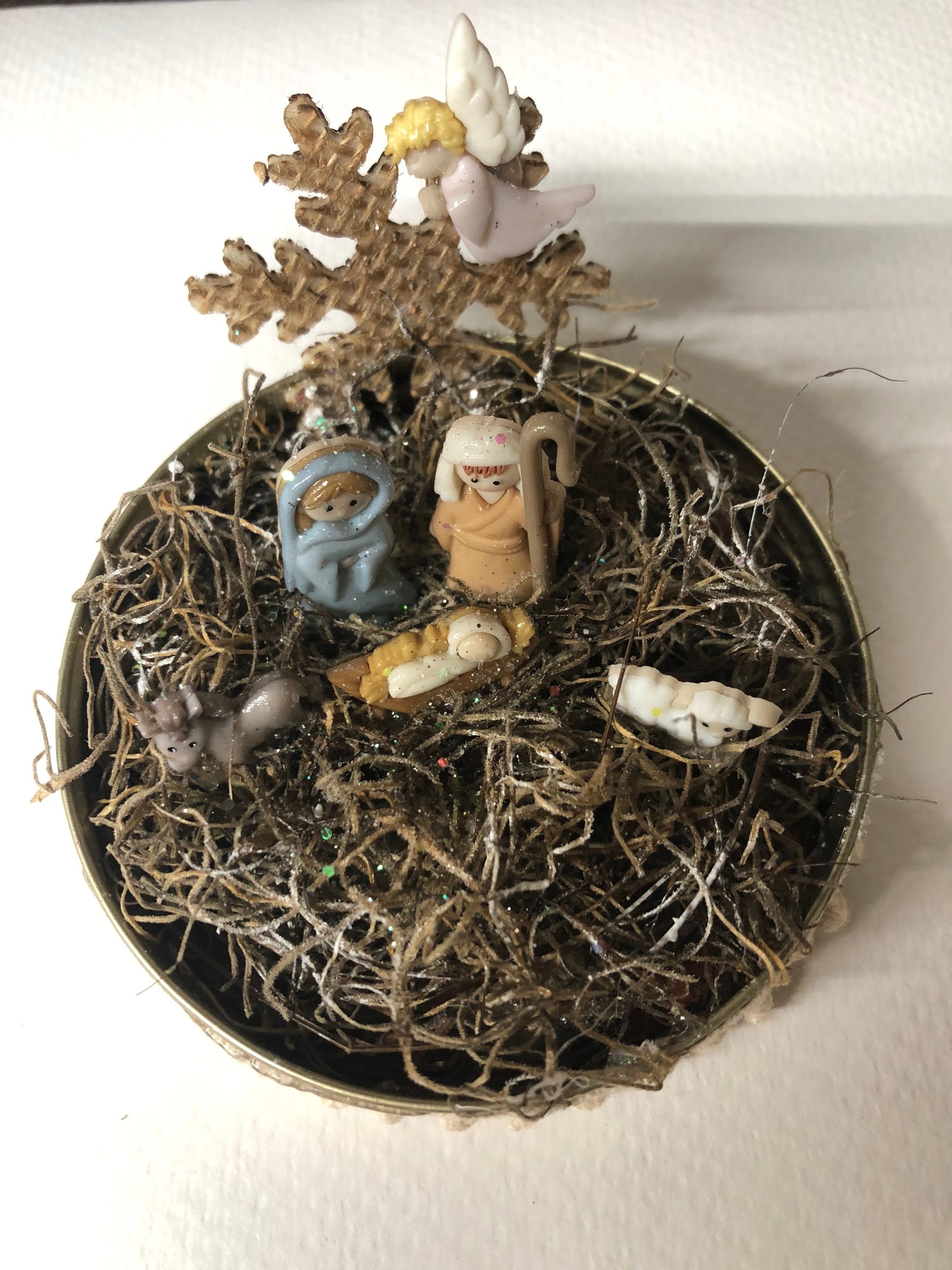 Miniature Manger Display Manger on a Mason Jar Lid Christmas | Etsy