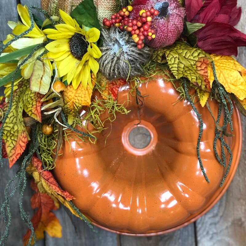 Pumpkin Bundt Pan - Etsy