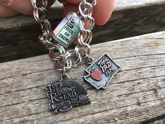 1970s TOPS Charm Bracelet Silver tone Vintage - Gem