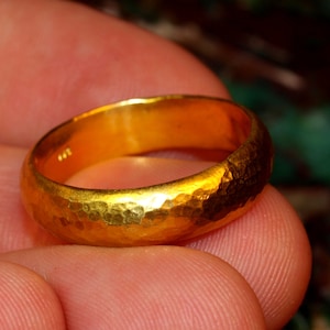 24k Gold Band - 6mm Half-round Solid Gold - Hand Forged Hammered ...