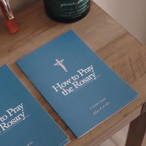 How to Pray the Rosary Booklet - Etsy