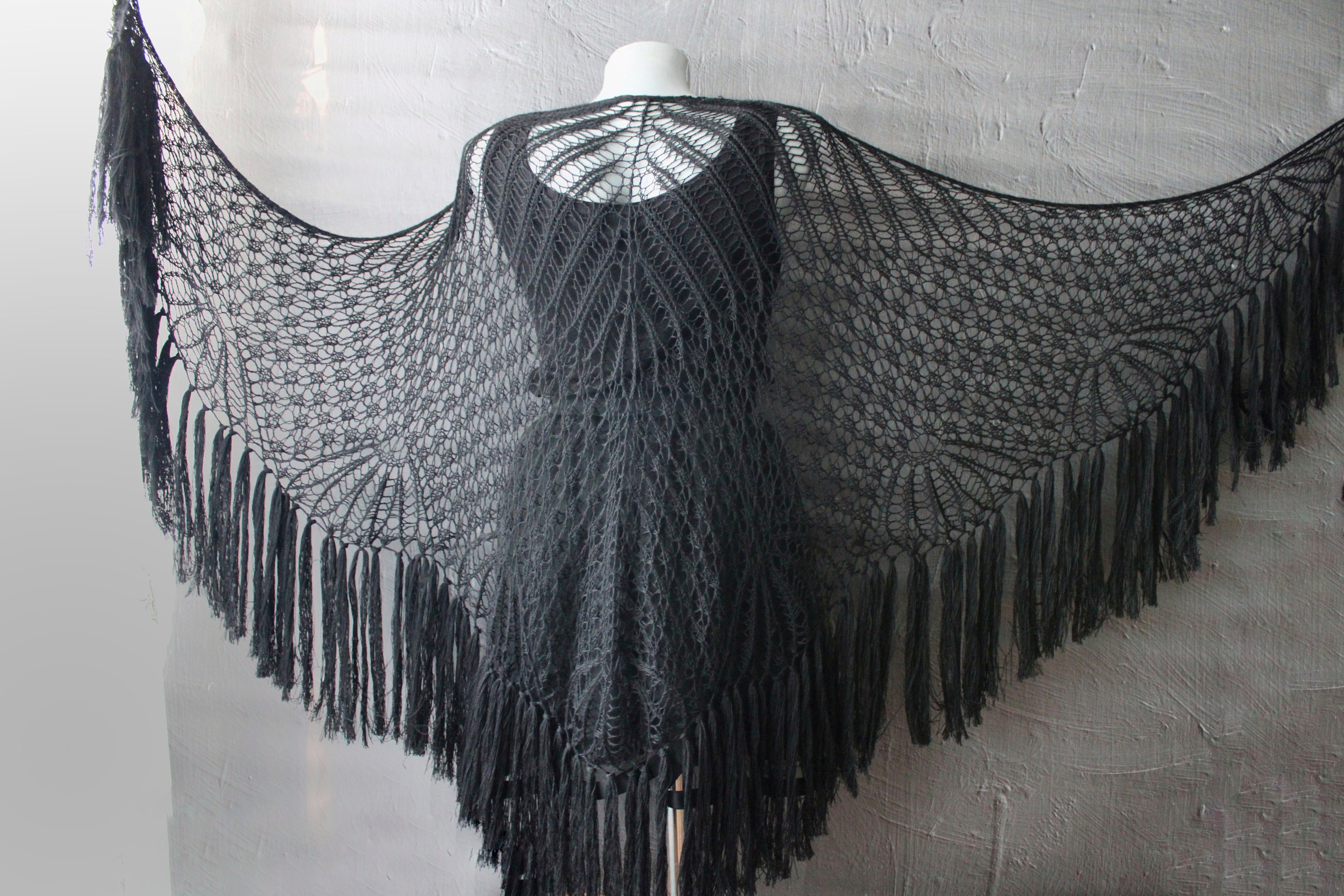 Goth shawl Lace shawl black Victorian mourning shawl Hand | Etsy