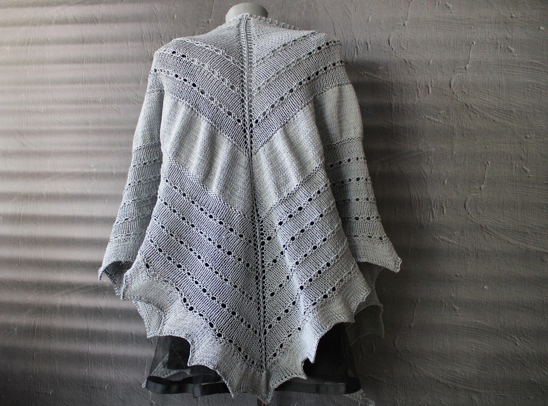 Bat Wing Shawl Goth Vampire Victorian Ruffle Cape Witchcore Shoulder ...