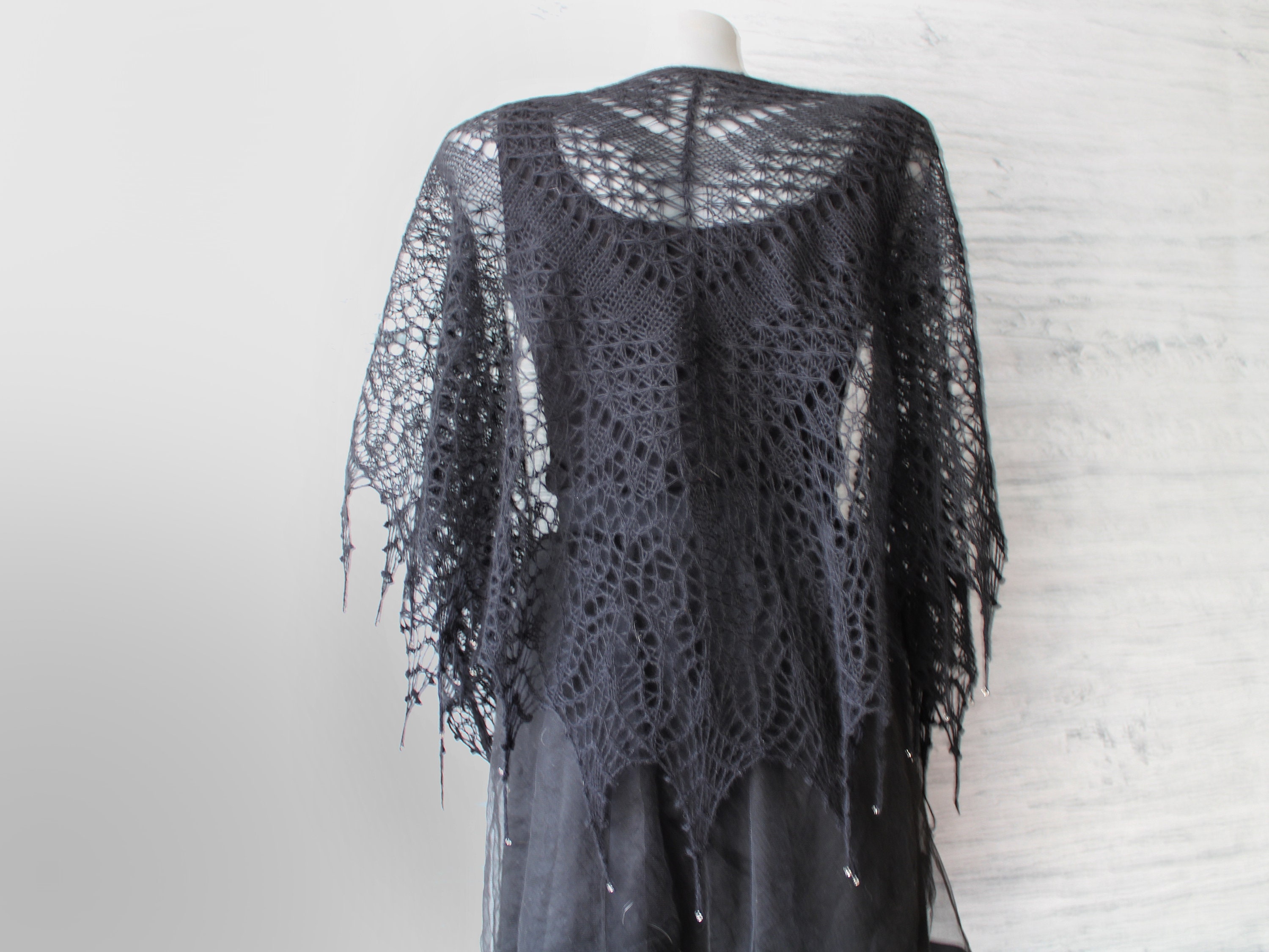 Black Lace Shawl Victorian Mourning Shawl Goth Witch Shawl - Etsy