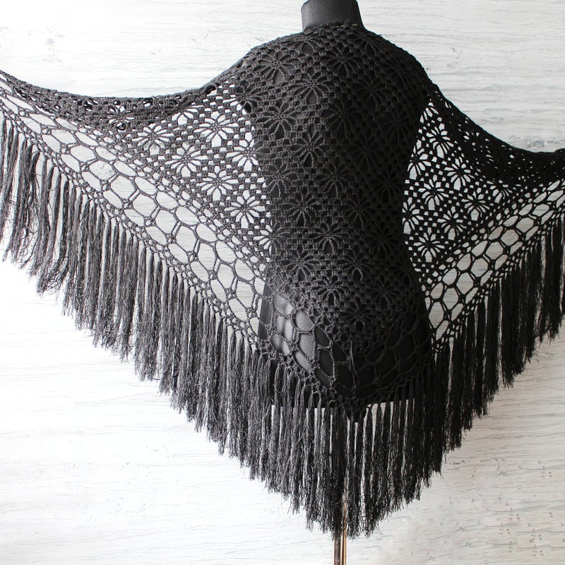 Black Shawls - Etsy