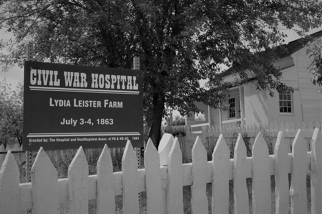 Leister Farm Gettysburg Black and White Photograph - Etsy