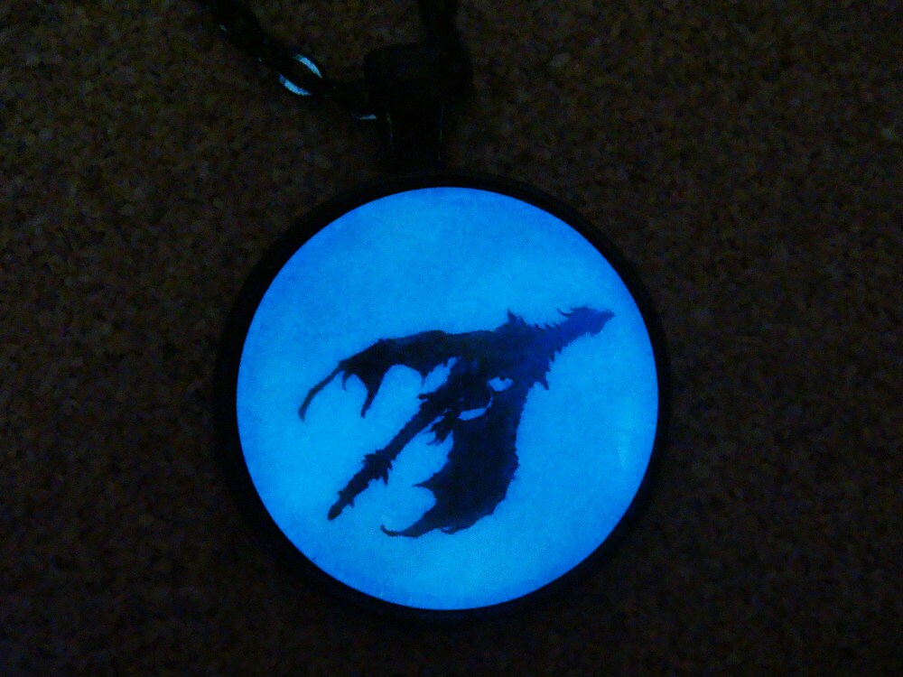Glow in the Dark / Flying Dragon / Black Dragon / Glowing Sky - Etsy