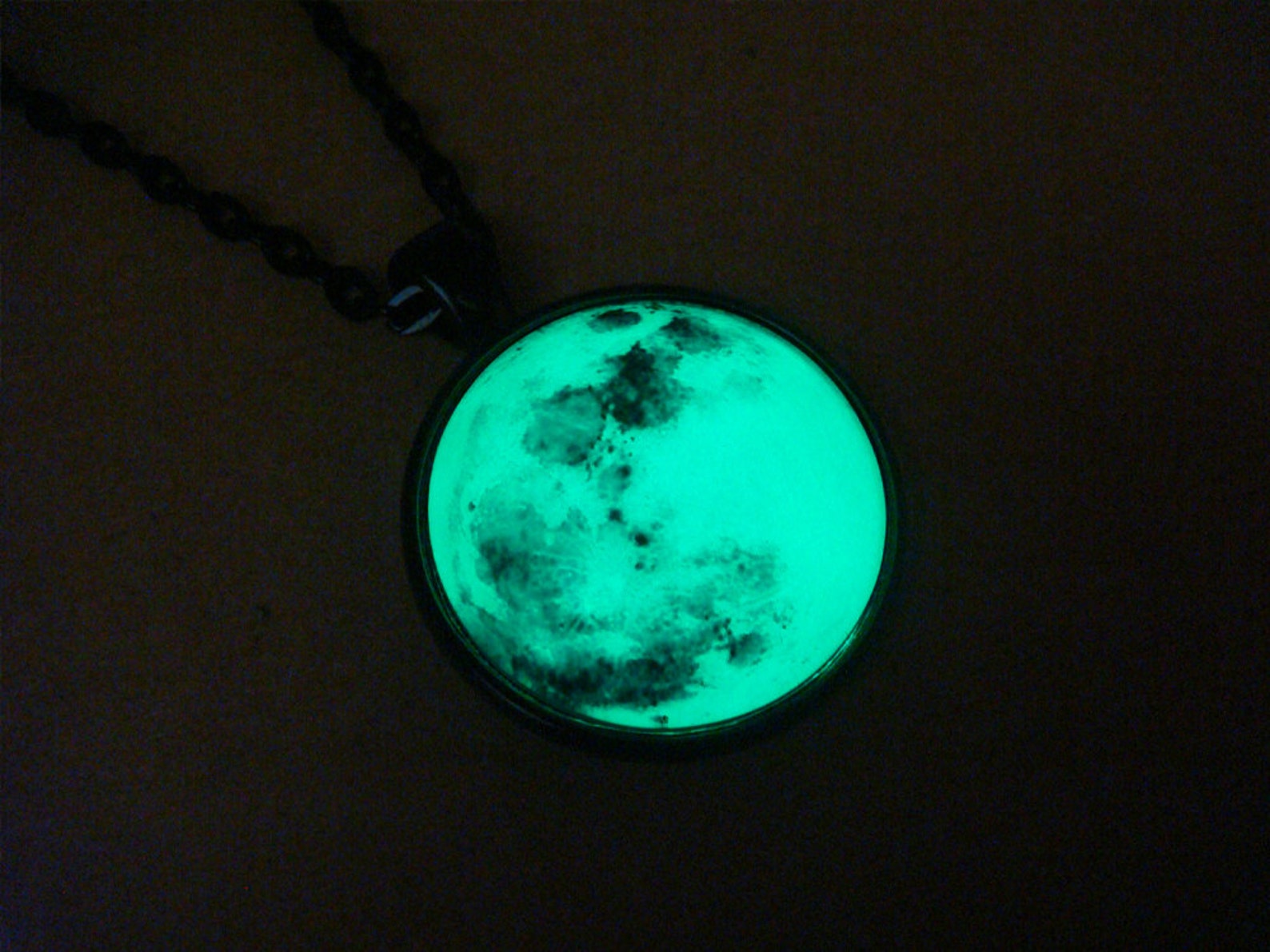 Moon Necklace Glowing Moon Grey Moon Green Glowing Glow the in Dark Men ...
