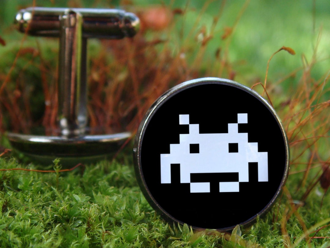 Glow in the Dark Cufflinks / Space Invaders / Computer Game / Retro ...
