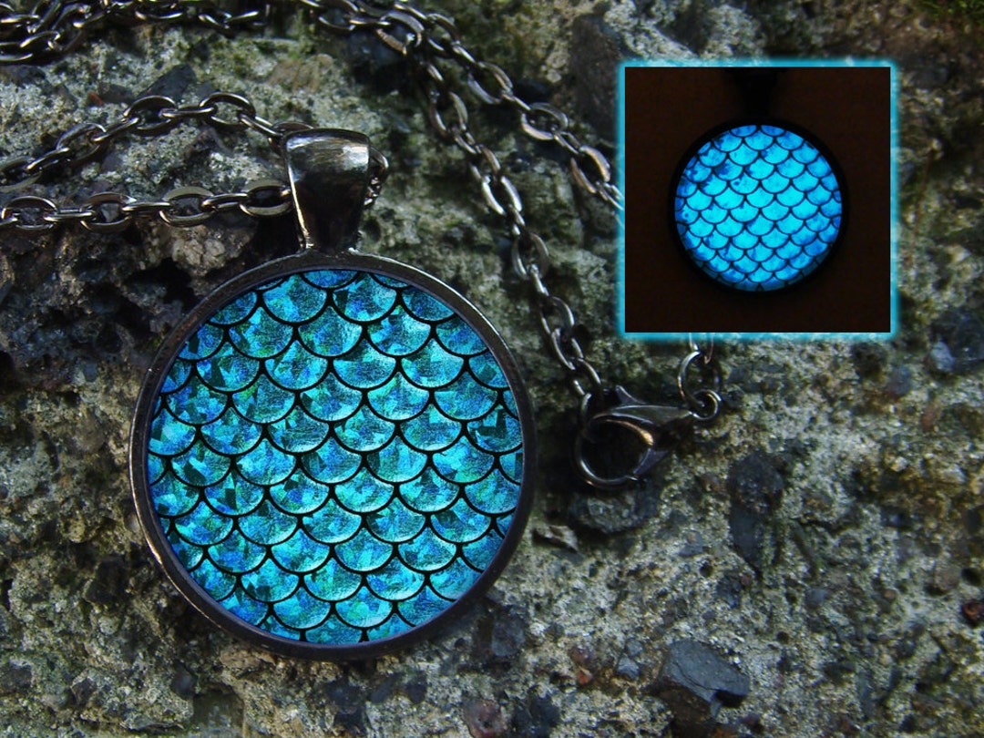 Mermaid Necklace Glow in the Dark Blue Scales Glowing Mermaid Jewelry ...
