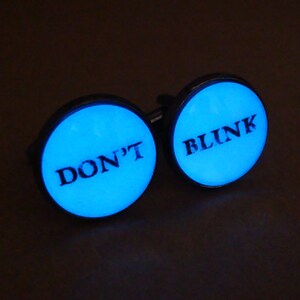 Don't Blink Cufflinks / Dr Who Cufflinks / Glowing Cufflinks / Doctor ...