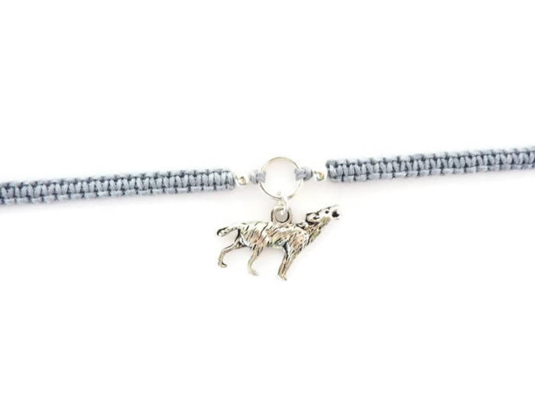 Wolf Bracelet / Wolf Charm / Macrame Bracelet / Friendship Bracelet ...