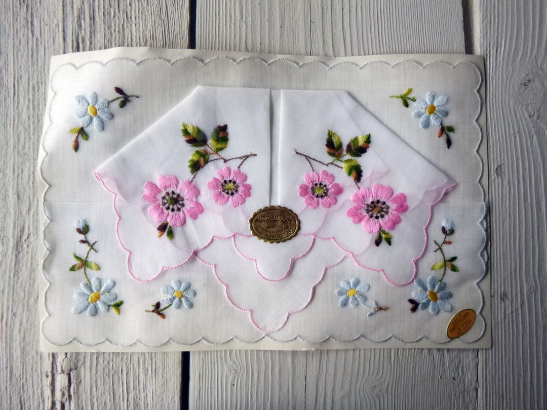 Set of Vintage Handkerchief Made in Switzerland (ref: M-86 A Storage ...