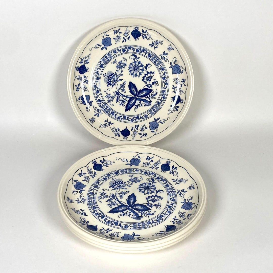 Set of 4 Biltons Staffordshire England Blue Onion Pattern Dinner Plates ...