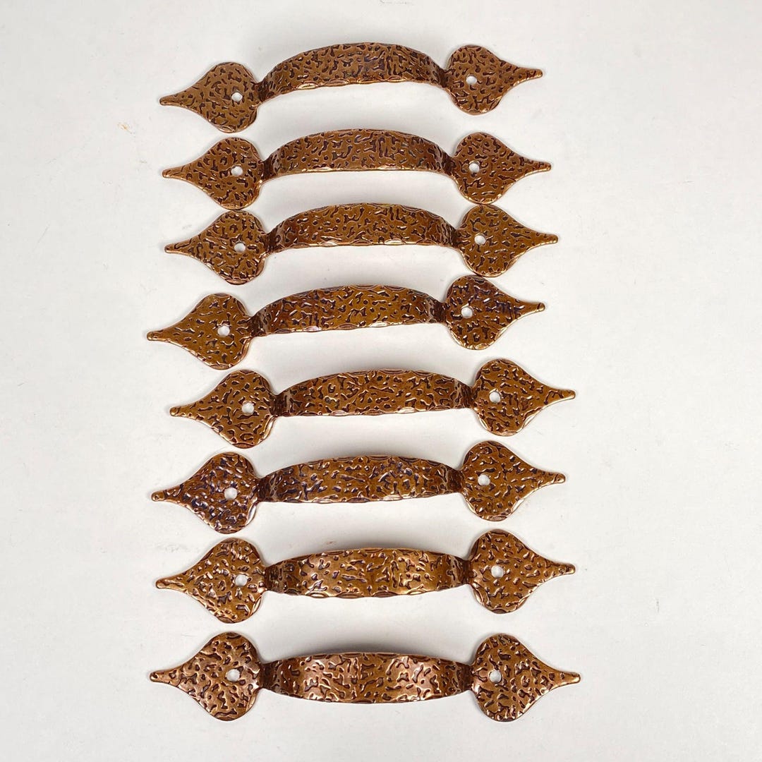 Set of 8 Allison Colonial Trim Drawer Pulls Handles, Antique Hammered ...