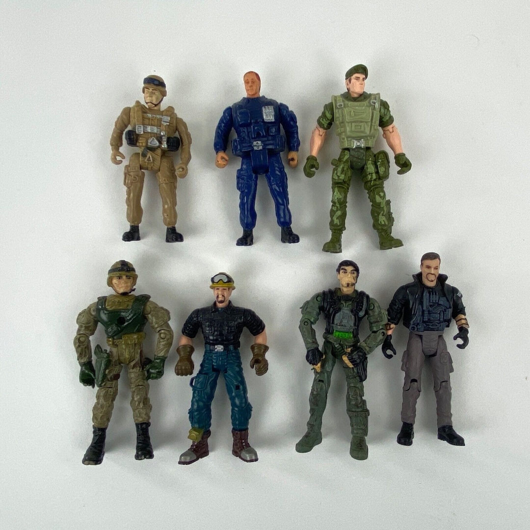 Lanard Corps Chap Mei Action Figures Lot of 7, Army Men Soldiers ...