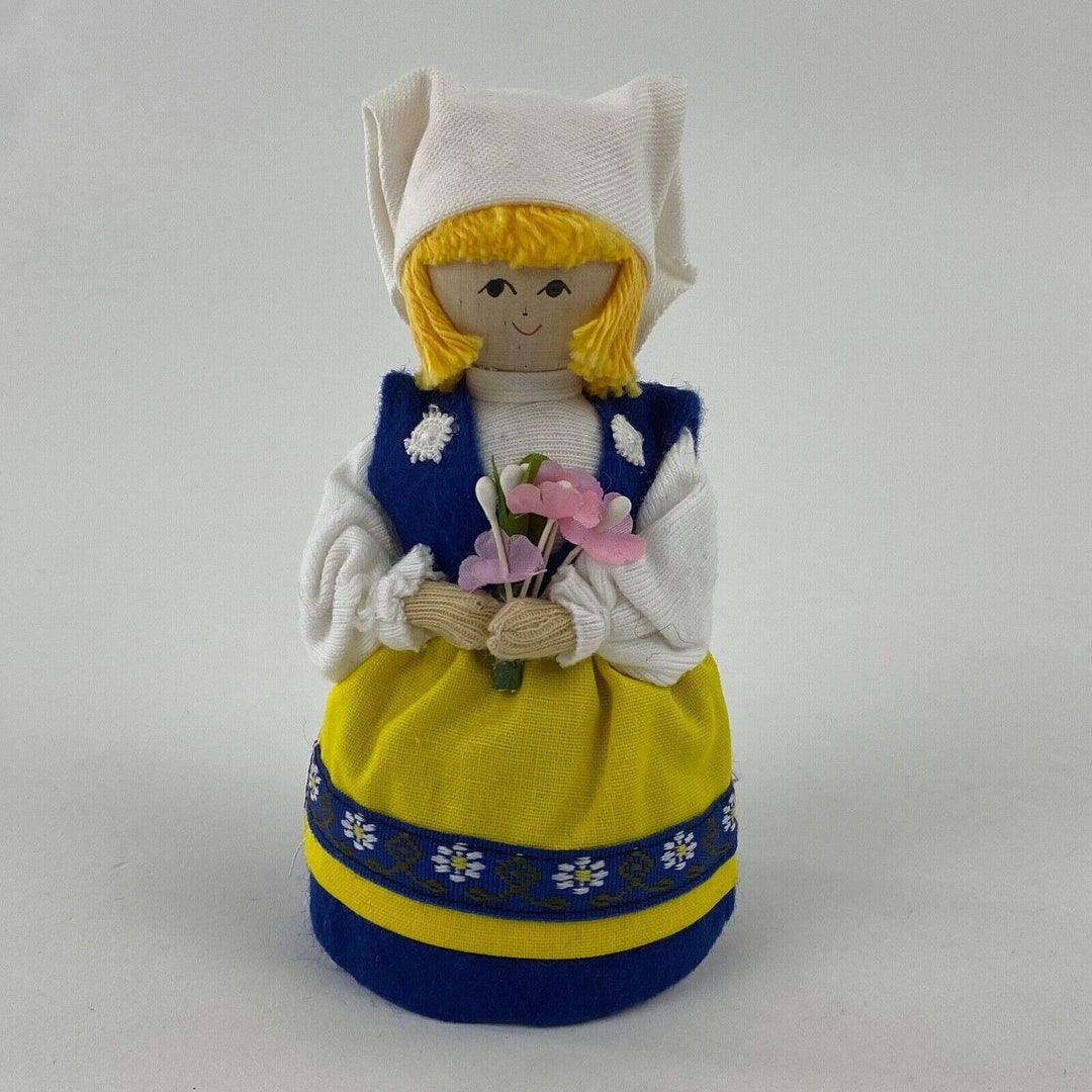 Handmade Wooden Swedish Doll, Butticki of Sweden, Traditional Outfit, 5 ...