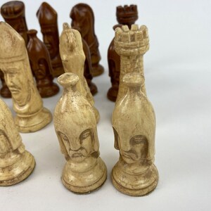 Duncan Medieval Ceramic Chess Set, 31 Pieces, Felt Bottoms, Missing the ...