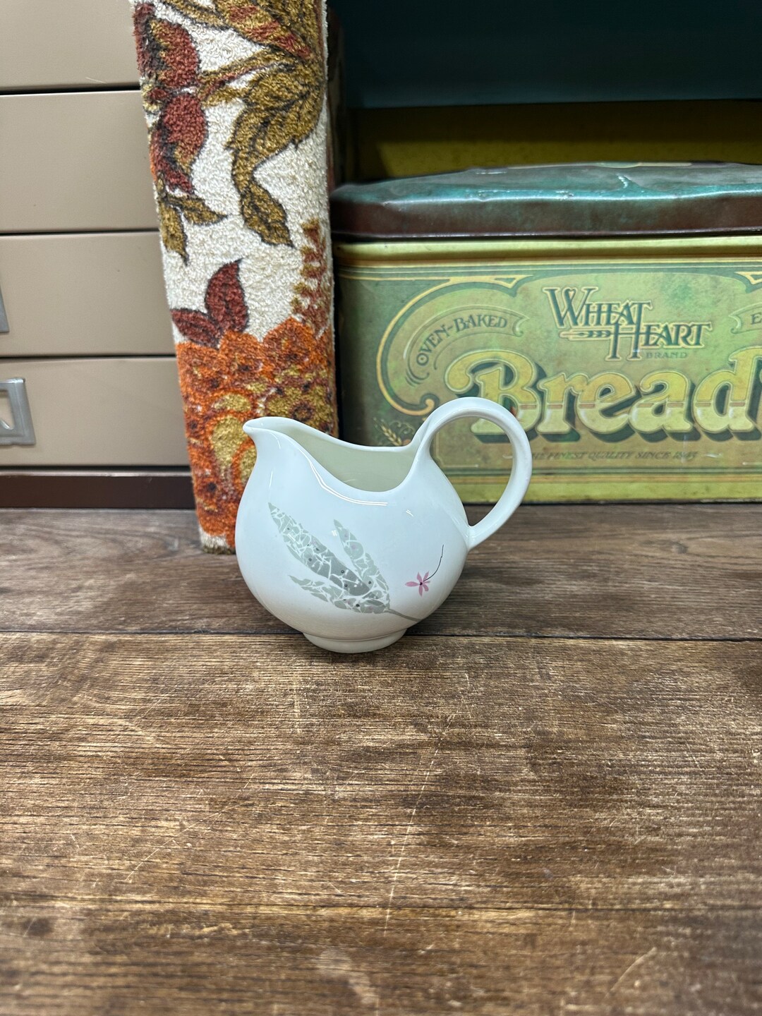 Vintage Creamer Small Gravy Boat Hallcraft Eva Zeisel USA Gray Pink ...